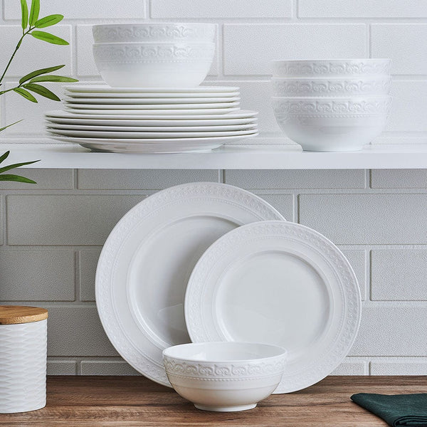 Crown 18 Piece Dinnerware Set, Service for 6