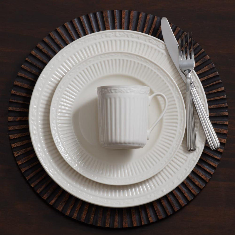Fine China Dinner Plates & Dinnerware Sets - Mikasa